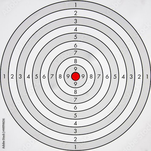 Zielscheibe Target one to 10 with a red dot in the middle for target ...