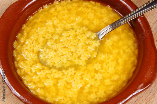 sopa de estrellas foto de Stock | Adobe Stock