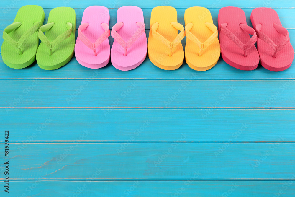 Beach background border summer vacation holiday with line row of flip ...