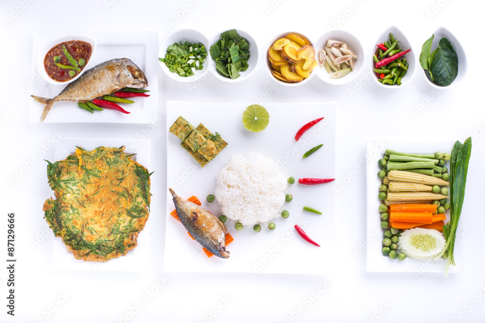 fried mackerel with shrimp paste sauce (nam prik kapi pla too) Stock ...