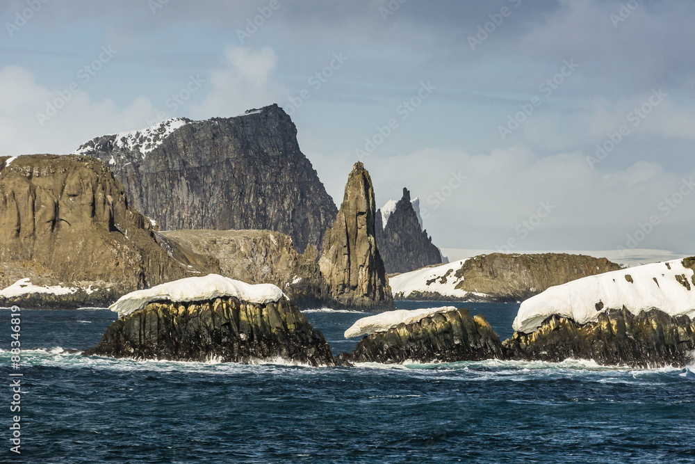 Dramatic reefs and islets in English Strait, South Shetland Island ...