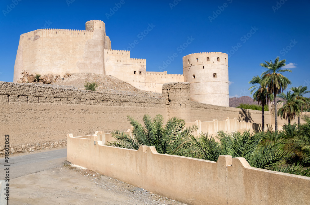 Al-Rustaq Fort, Sultanate of Oman / One of the most famous castles in ...