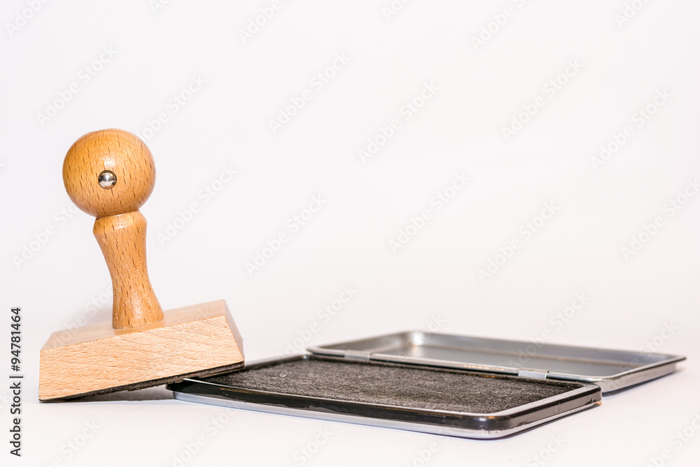 Stempel und Stempelkissen Stock Photo | Adobe Stock