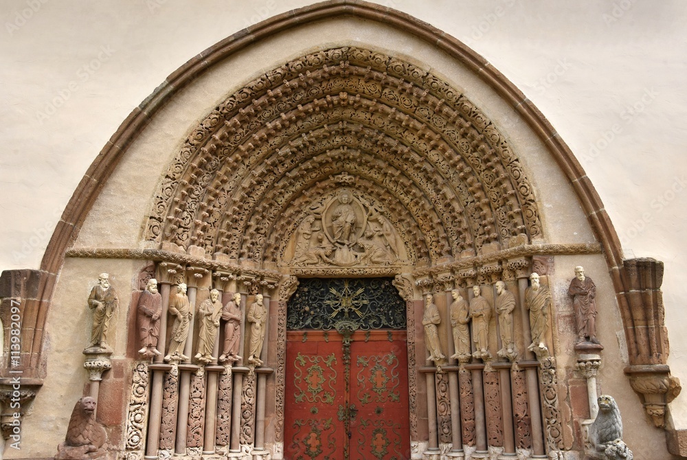 Porta Coeli. Gothic portal of the Romanesque-Gothic Basilica of the ...