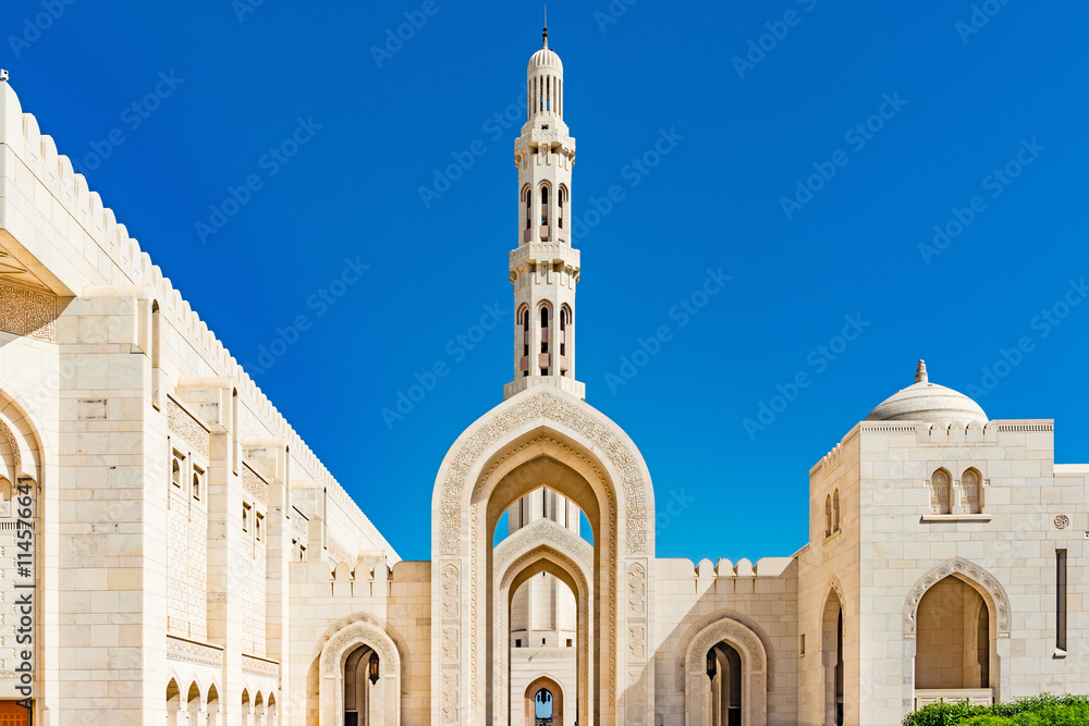 Sultan Qaboos Grand Mosque in Muscat, Oman. The newly built Grand ...
