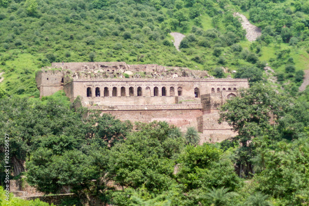 The historical ruins of the now famous Bhangarh Fort with ruins of ...