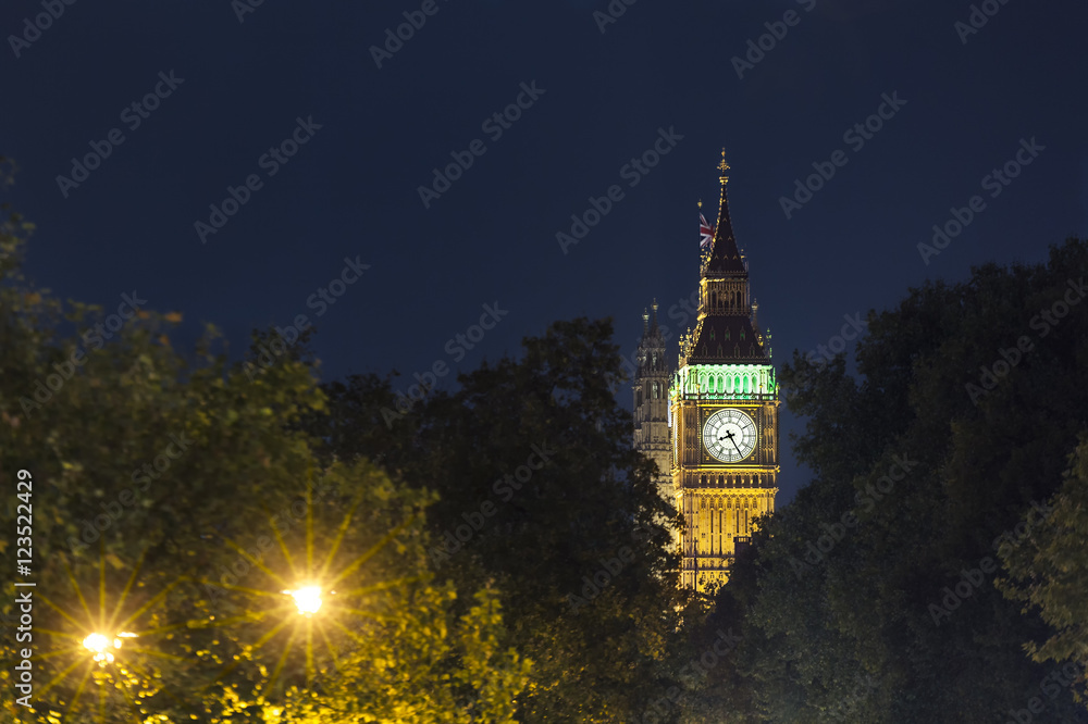 Big Ben behind trees in night Stock Photo | Adobe Stock