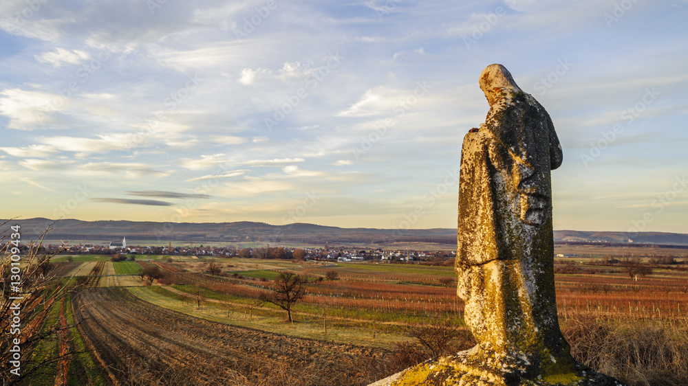 Foto de Stock Jesus Christus Sohn Gottes Statua auf Bildstock wacht ...