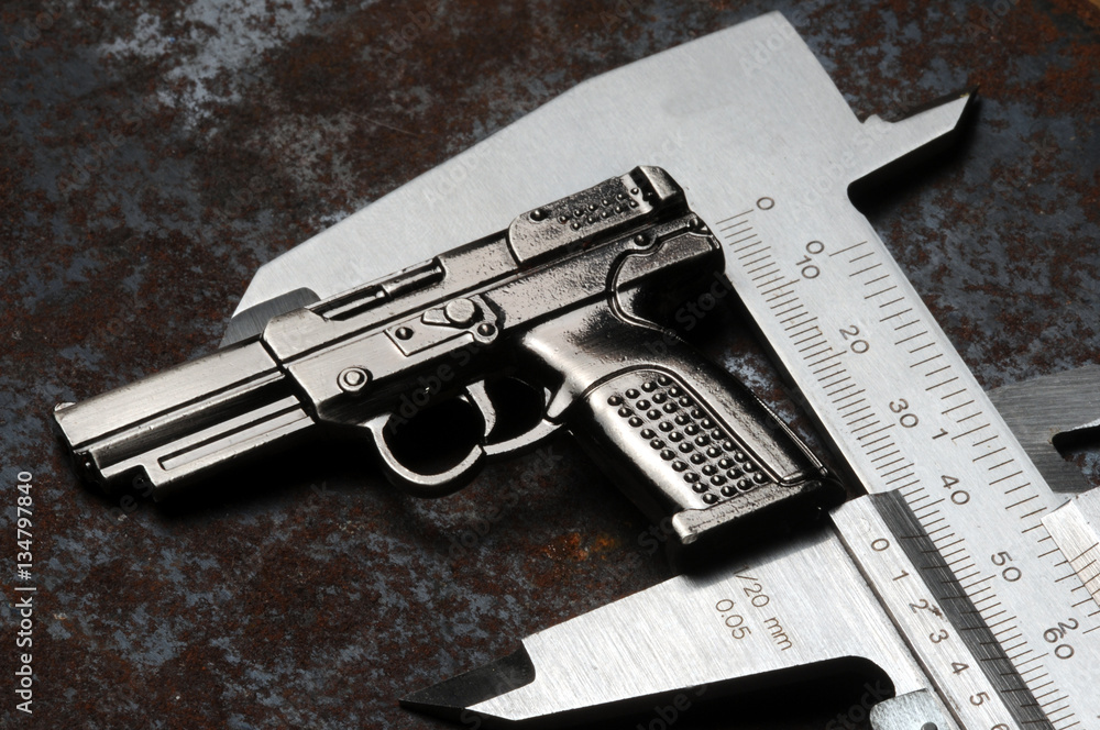 Caliber Kaliber Калибр Calibro Calibre arme à feu armi 口徑 火器 broni عيار ...