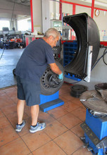 Tire Sales And Repair Garage Free Stock Photo - Public Domain Pictures