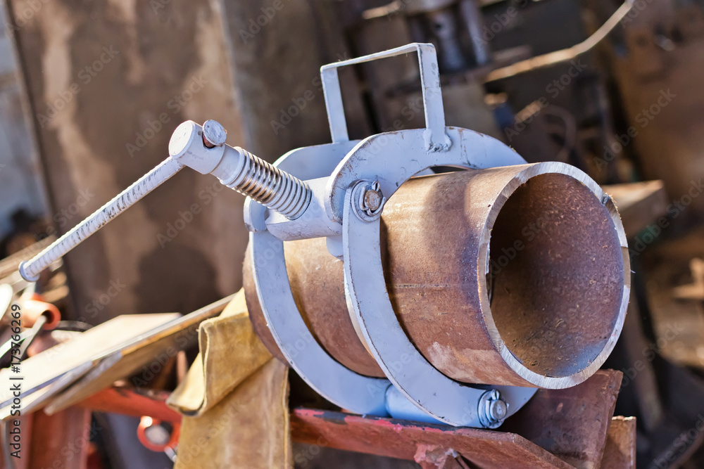 Docking using the centralizer and metal pipe Stock Photo | Adobe Stock