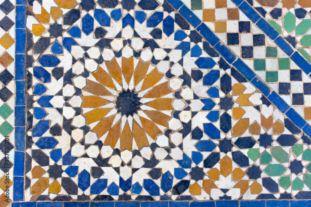 Moroccan tiles with traditional arabic patterns, ceramic tiles patterns ...