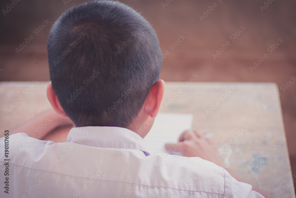 Thai Reading Examination between teacher and student grade 4 .Outside ...