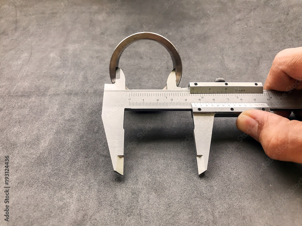 Vernier caliper is an indispensable tool in industrial applications for ...