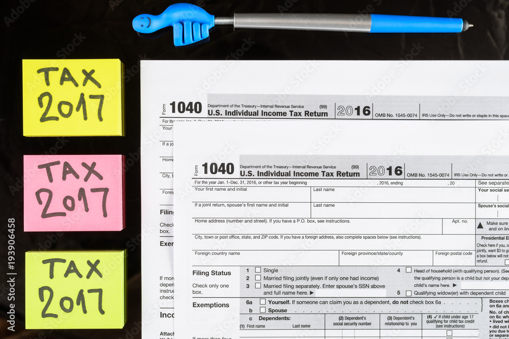 Form 1040 Individual Income Tax return form. United States Tax forms ...