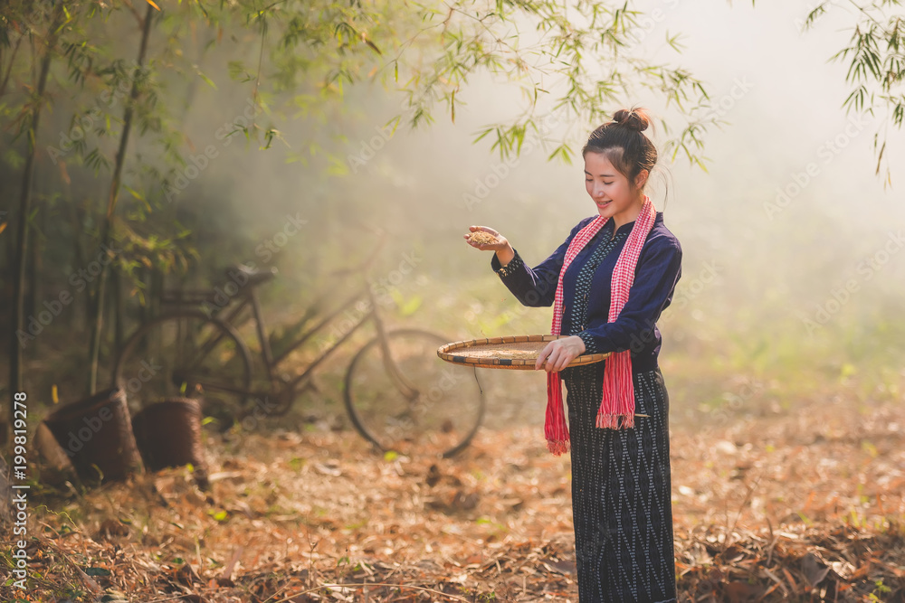 Lifestyle of rural Asian women in the field countryside thailand.Daily ...
