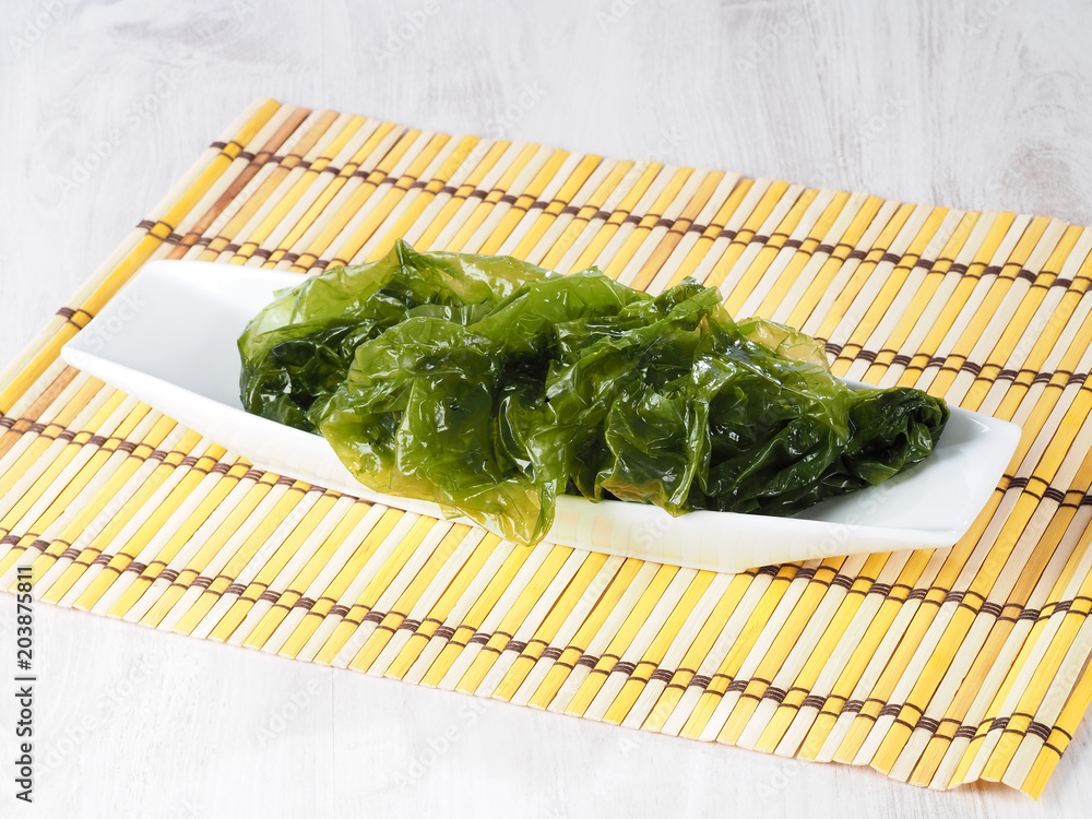 Sea lettuce – Lechuga de Mar Edible green algae in the family Ulvacceae ...