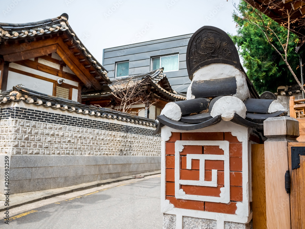 Traditional Korean wall style and historical house symbol architecture ...