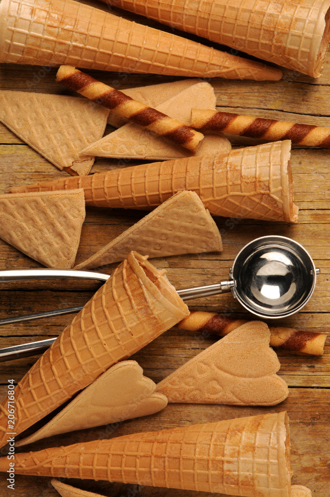 Rjómaís Gelateria Speiseeis Ice cream مثلجات Crème glacée Պաղպաղակ ...