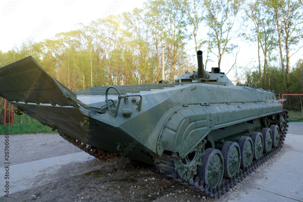 Soviet main battle tank. It was created in the early 1960s in the ...