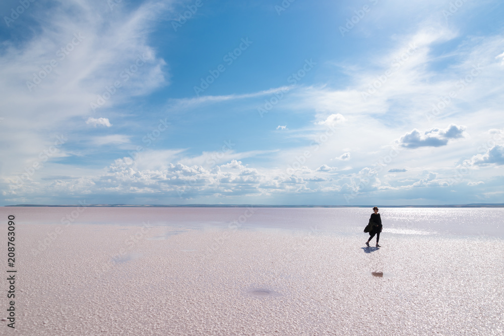 Silhouette women walking on the famous tourist destination Salt Lake ...