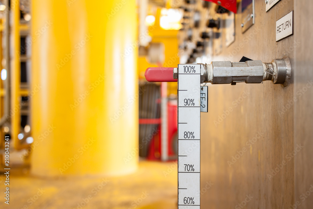 Level gauge indicator or sight glass level transmitter use for ...