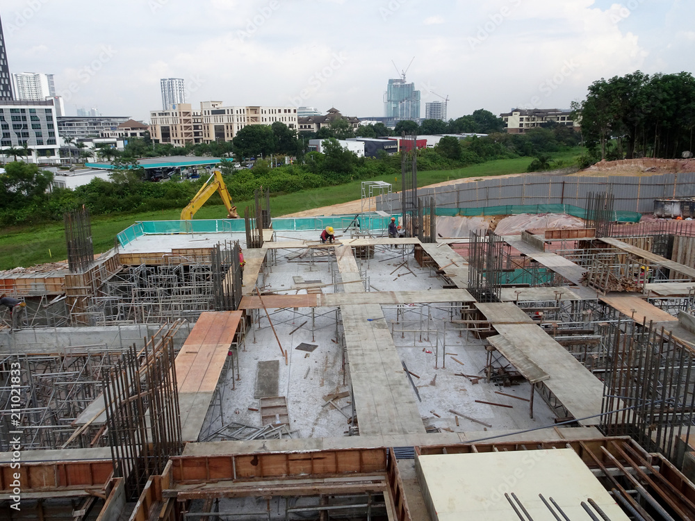 Construction workers fabricating steel reinforcement bar at the ...