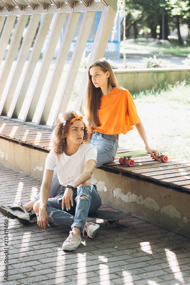 Two Best Friend Photoshoot Ideas