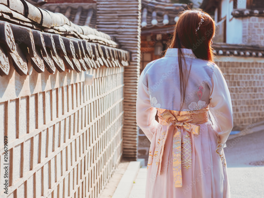 travel and tourist asia concept from backside long hair woman in korea ...