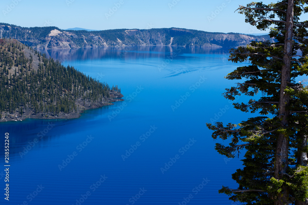 Crater lake in Oregon, the deepest lake in North America Stock Photo ...