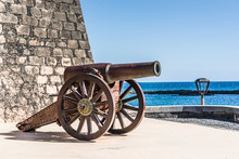 Medieval Canon Free Stock Photo - Public Domain Pictures