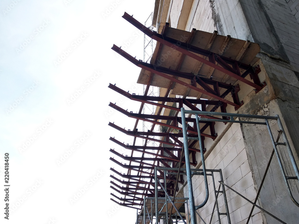 Catch platform or other construction projection from the face of a ...