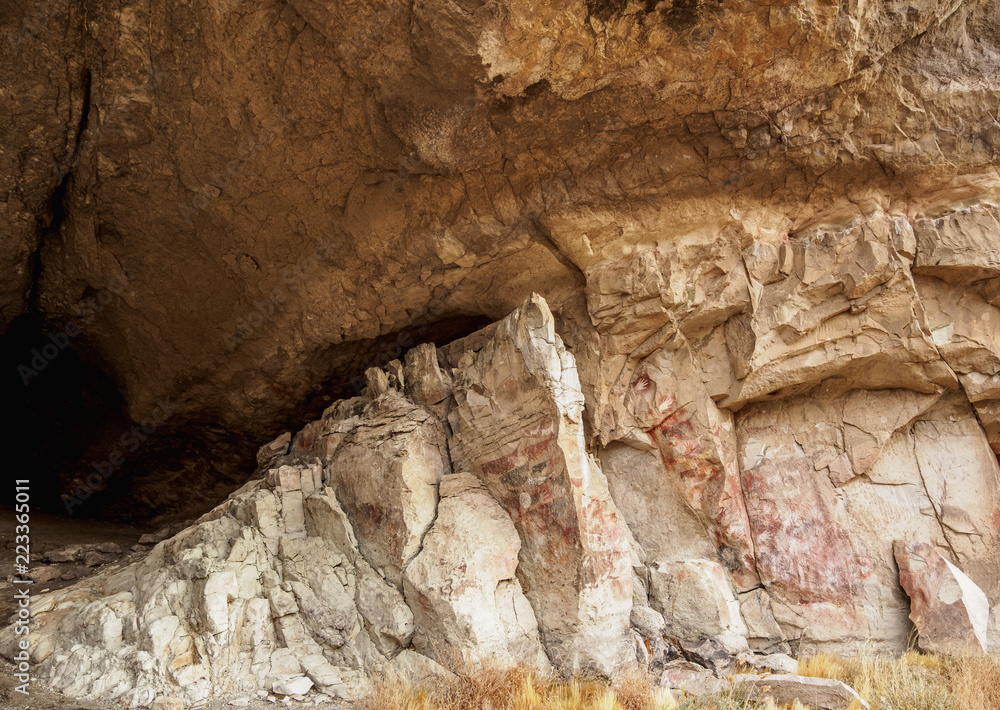 Cueva de las Manos, UNESCO World Heritage Site, Rio Pinturas Canyon ...