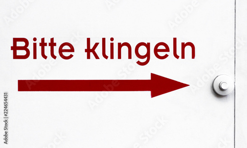 Bitte klingeln Türklingel Stock-Foto | Adobe Stock