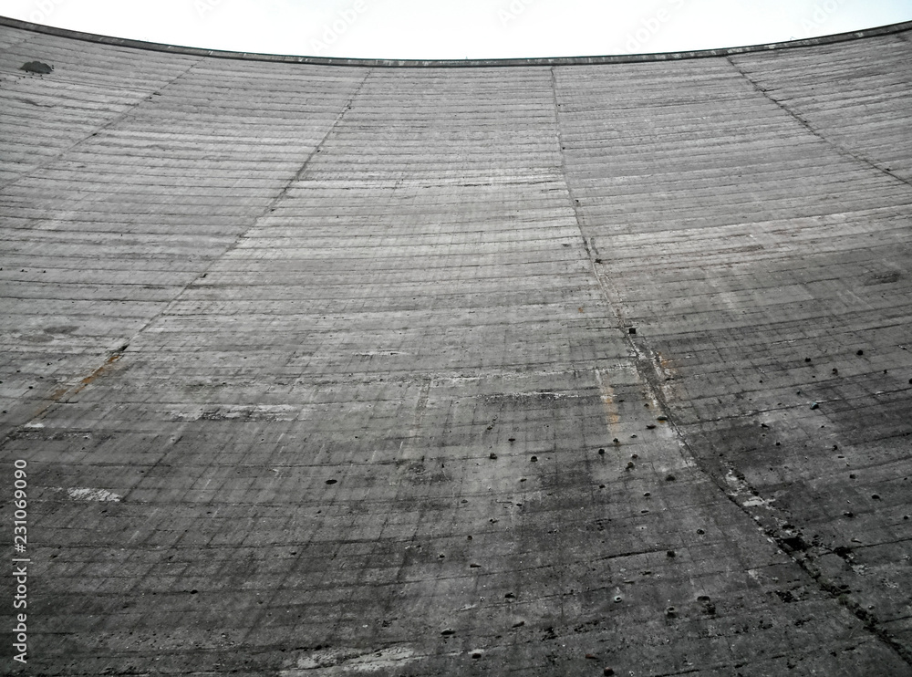Beauregard Dam, a gravity arc construction, before the partial ...