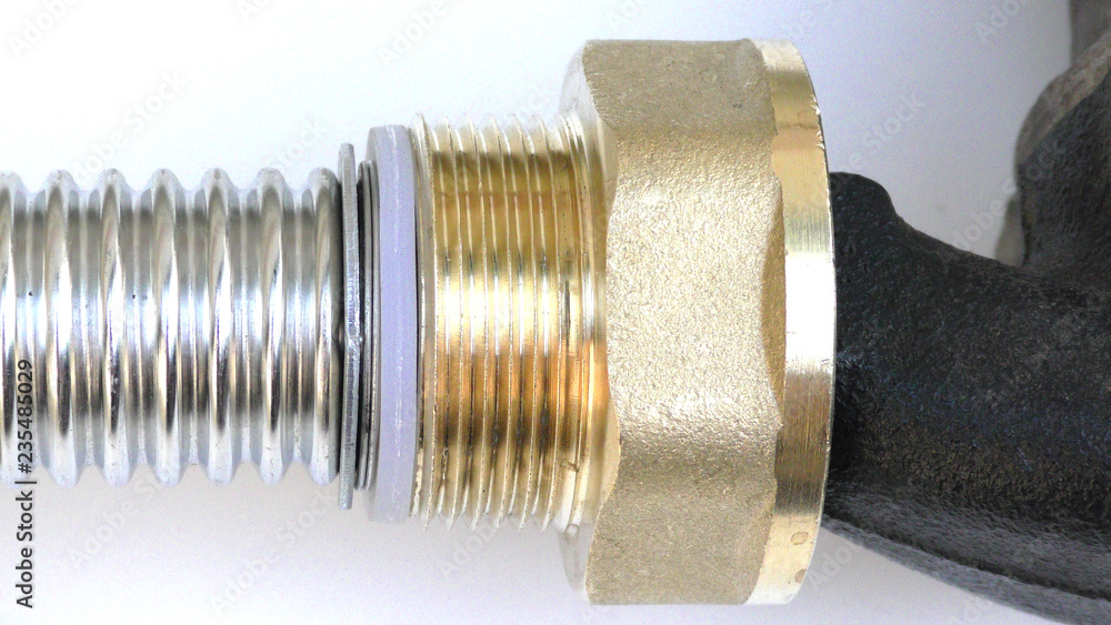 Fittings for pipe fastening. Threaded connection of stainless ...