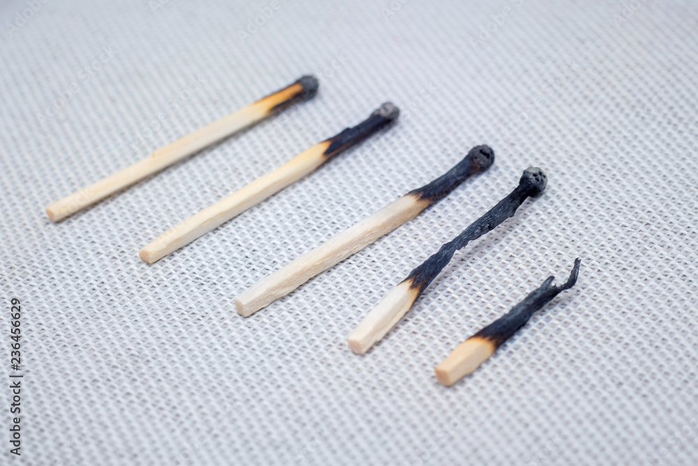 Burned matches from the beginning of burning to the end. Different ...