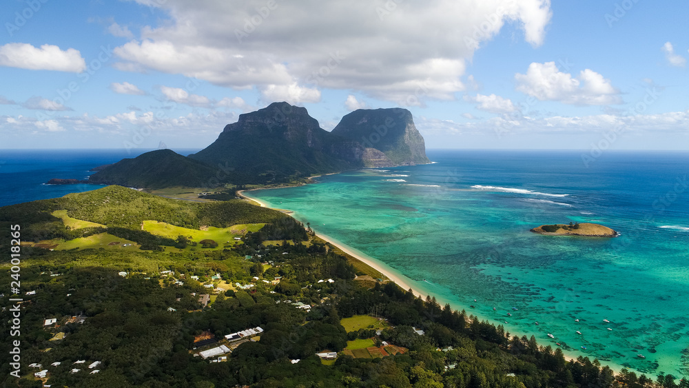 Aerial view of Lord Howe Island (World Heritage-listed paradise ...