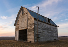 Old Wooden Barn Free Stock Photo - Public Domain Pictures