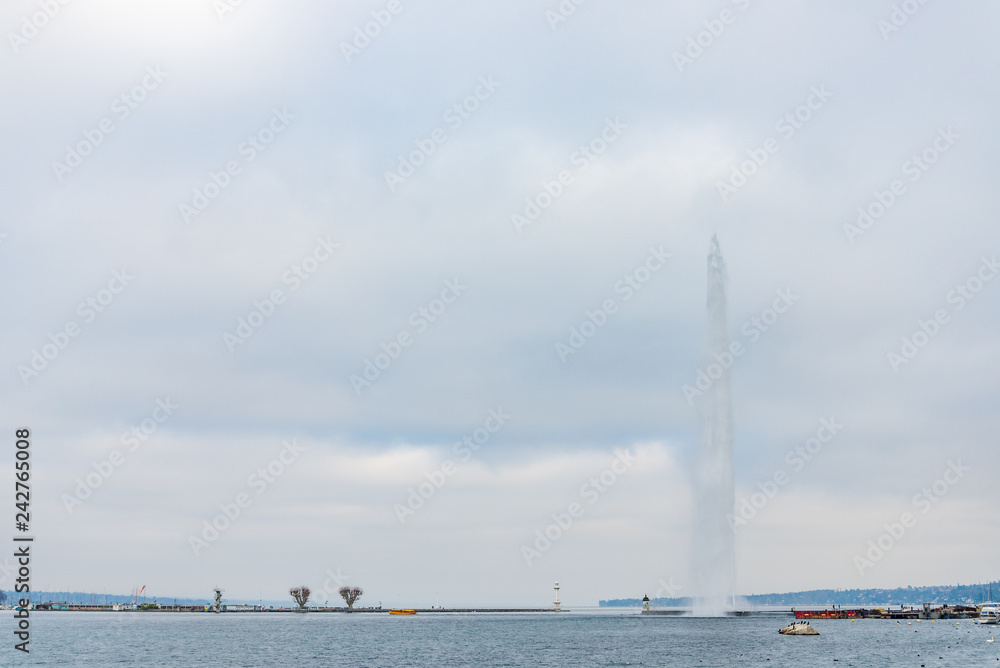 Outdoor scenery of THE JET D'EAU, famous water jet fountain on Geneva ...