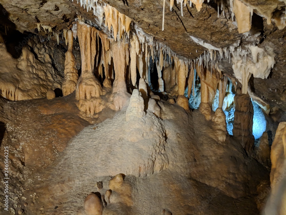 Parks Victoria Buchan Caves, Stalictites and Stalagmites inside the ...
