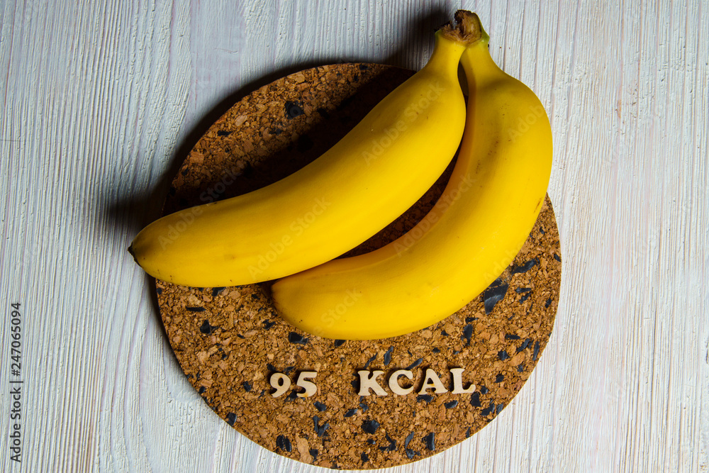 calorie foods banana 95 kcal 100 grams diet Stock Photo | Adobe Stock