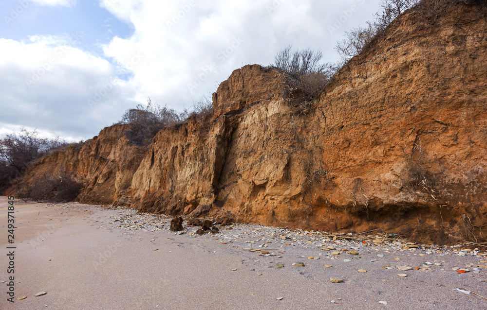 Foto de Stock Landslide zone on Black Sea coast. Rock of sea rock shell ...