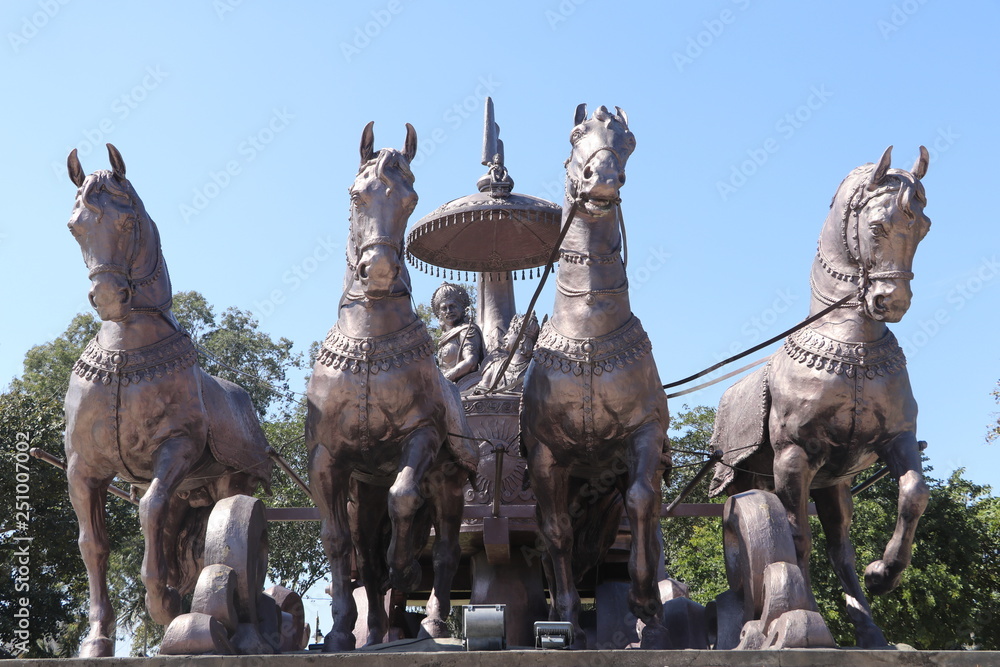 Mahabharata sculpture with Krishna and Arjuna on a chariot in ...