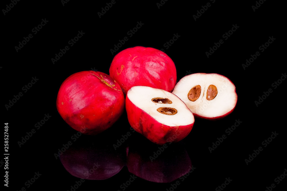 Buah Mahkota Dewa or Phaleria macrocarpa , Fruit of Crown Of God, God's ...