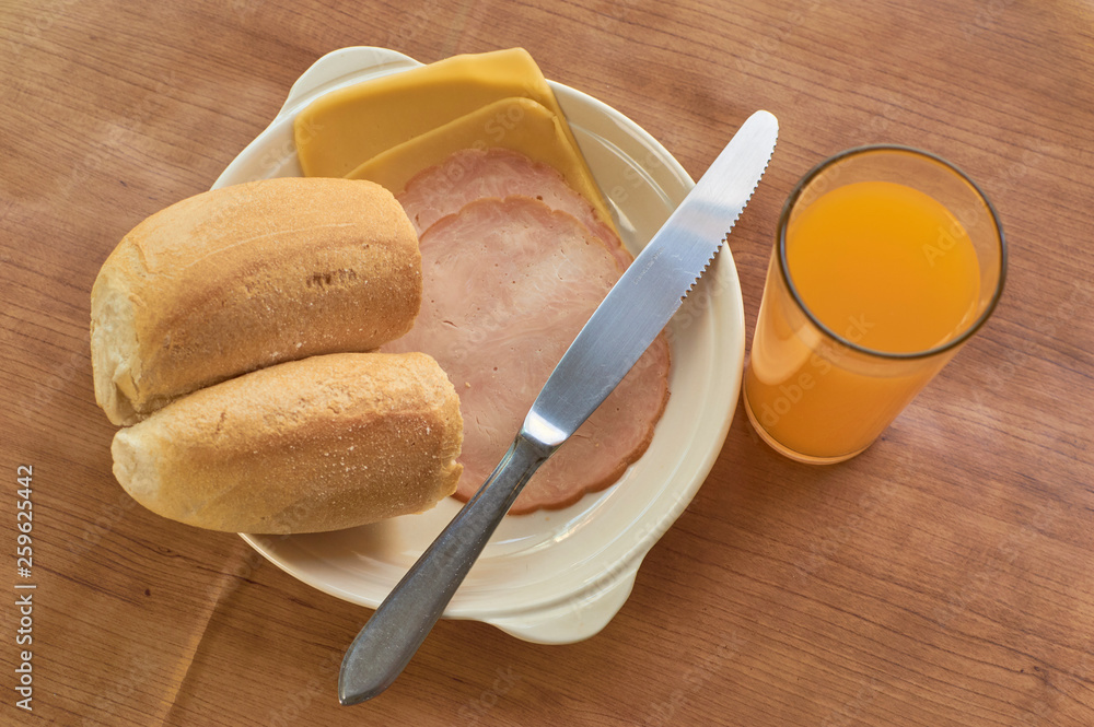 Desayuno chileno, once chilena, comida típica chilena. Stock Photo ...