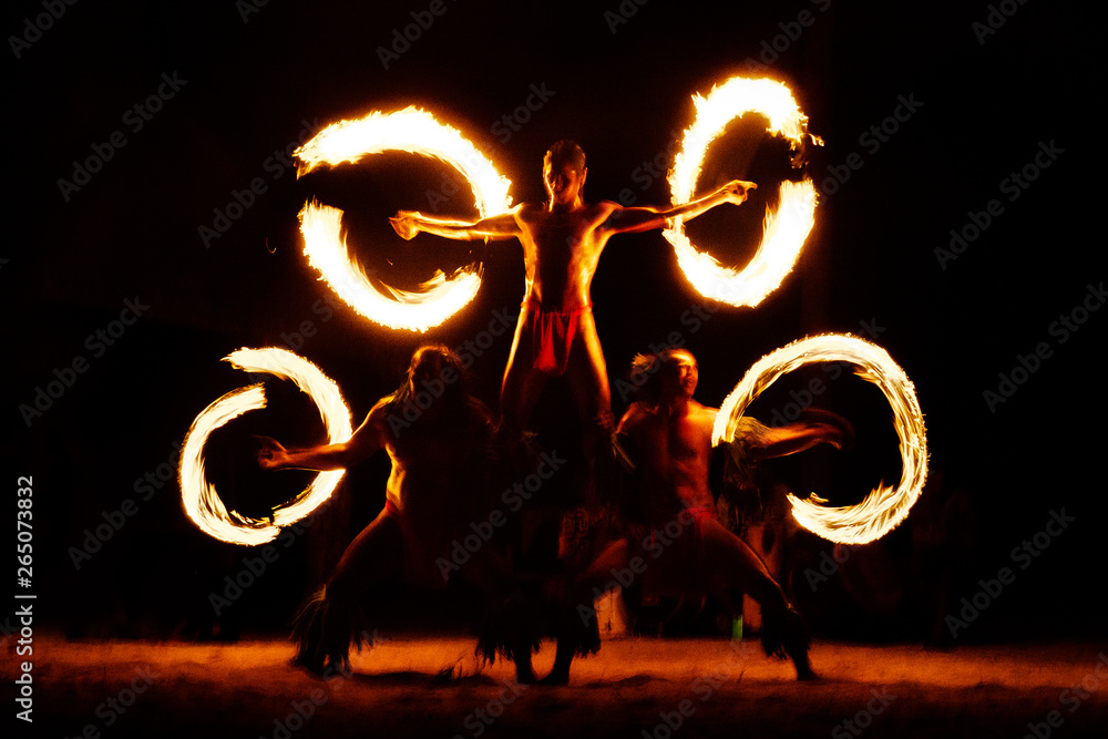 Fotografia do Stock Luau Hawaii, French Polynesia fire dance ...