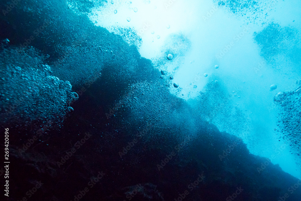 Underwater, Great Blue Hole, Belize Barrier Reef, Lighthouse Reef ...