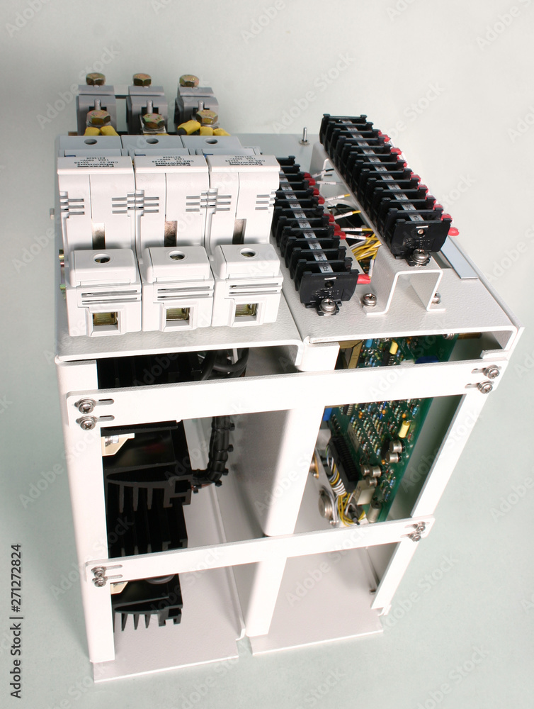 Electric locomotives and their electronic circuits from modern means of ...