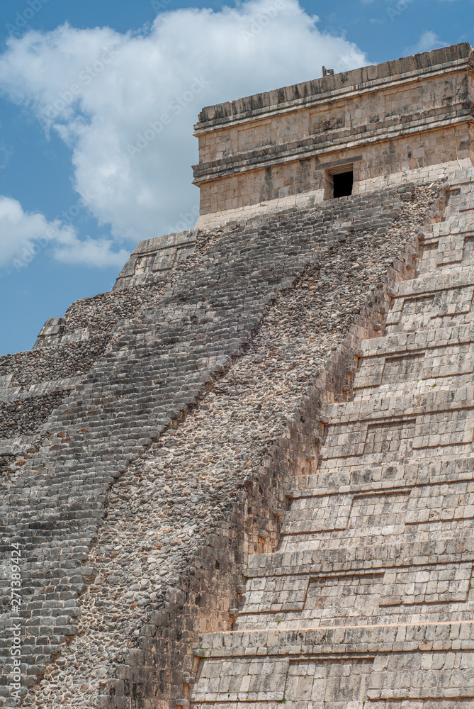 Unrestored staircase of the Mayan Pyramid of Kukulkan, known as El ...